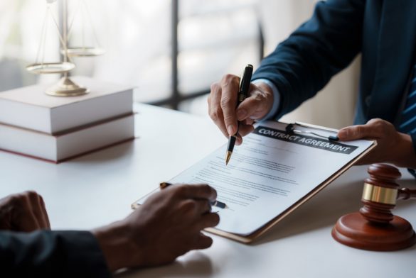 Debitur vs Kreditur: Pengertian, Peran, dan Perbedaannya